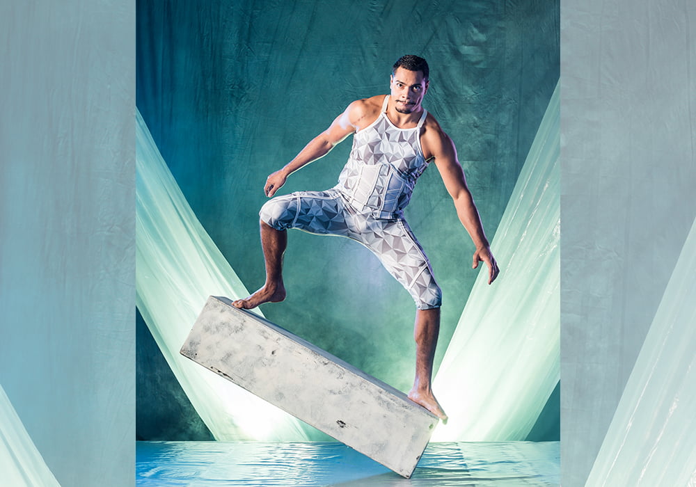 Aboriginal acrobat flips into the spotlight at Circ... | National ...