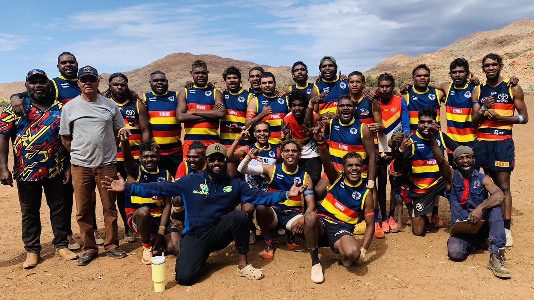 Finke cross the border on the road to South Austral... | National ...
