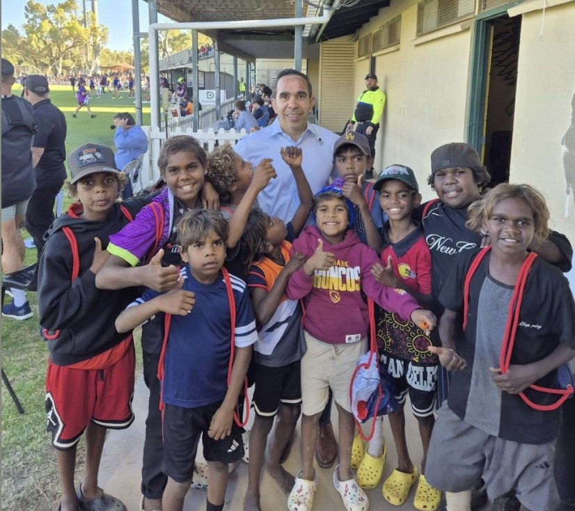 Alice Springs students meet AFL great Eddie Betts | National Indigenous ...