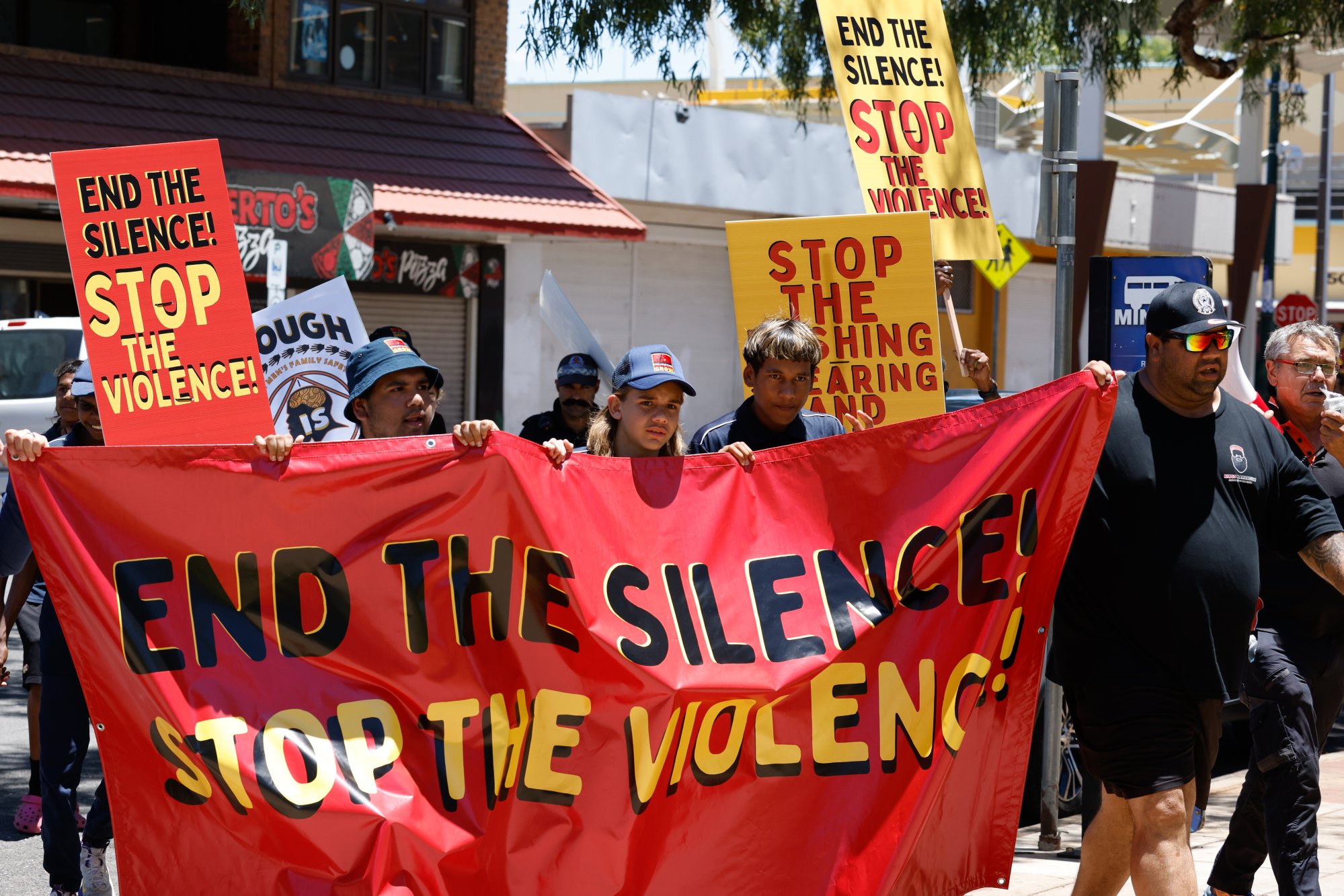 Aboriginal leaders urge men to confront violence ah... | National ...