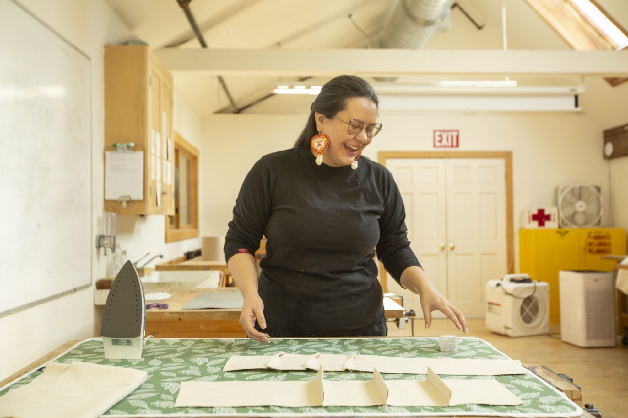 Native American artist turns beadwork and family me... | National ...