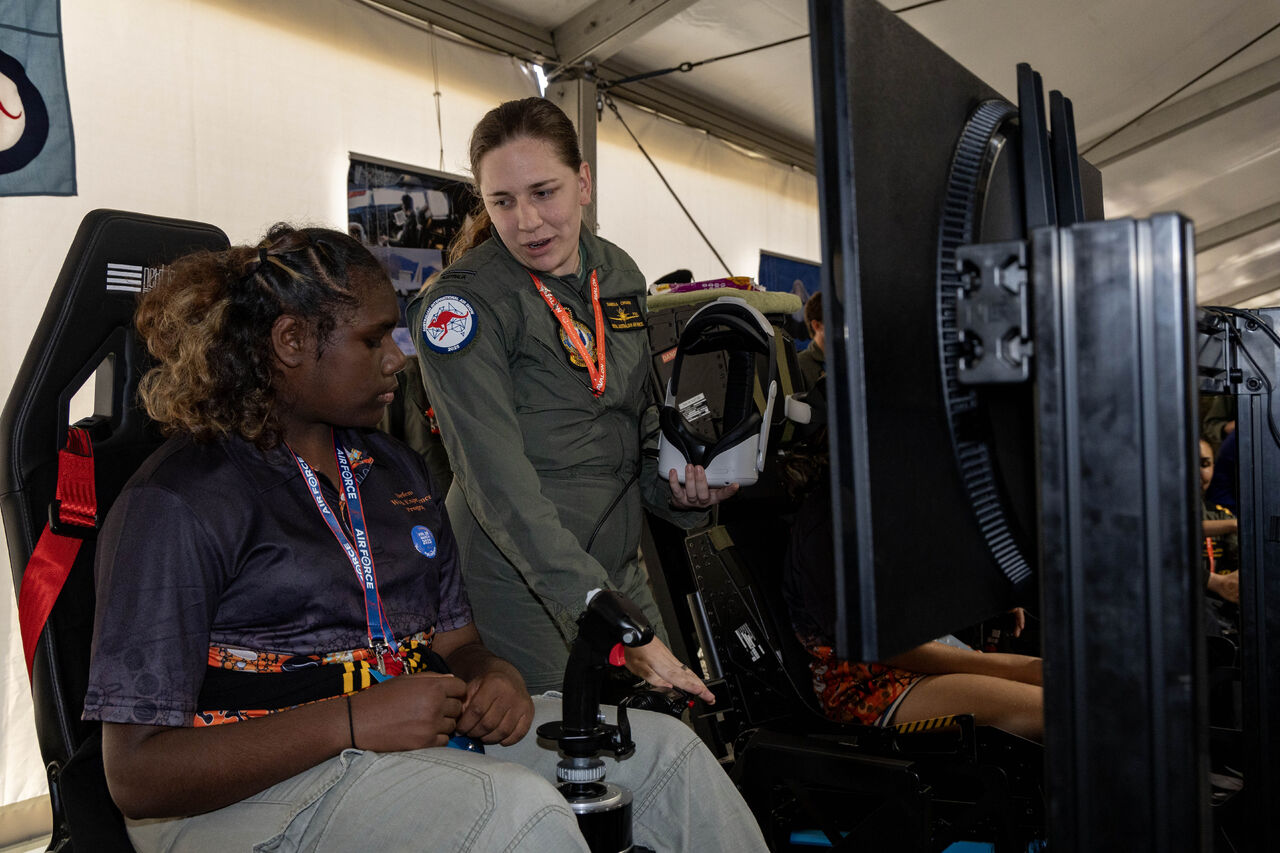 Indigenous students get taste of Air Force life | National Indigenous Times