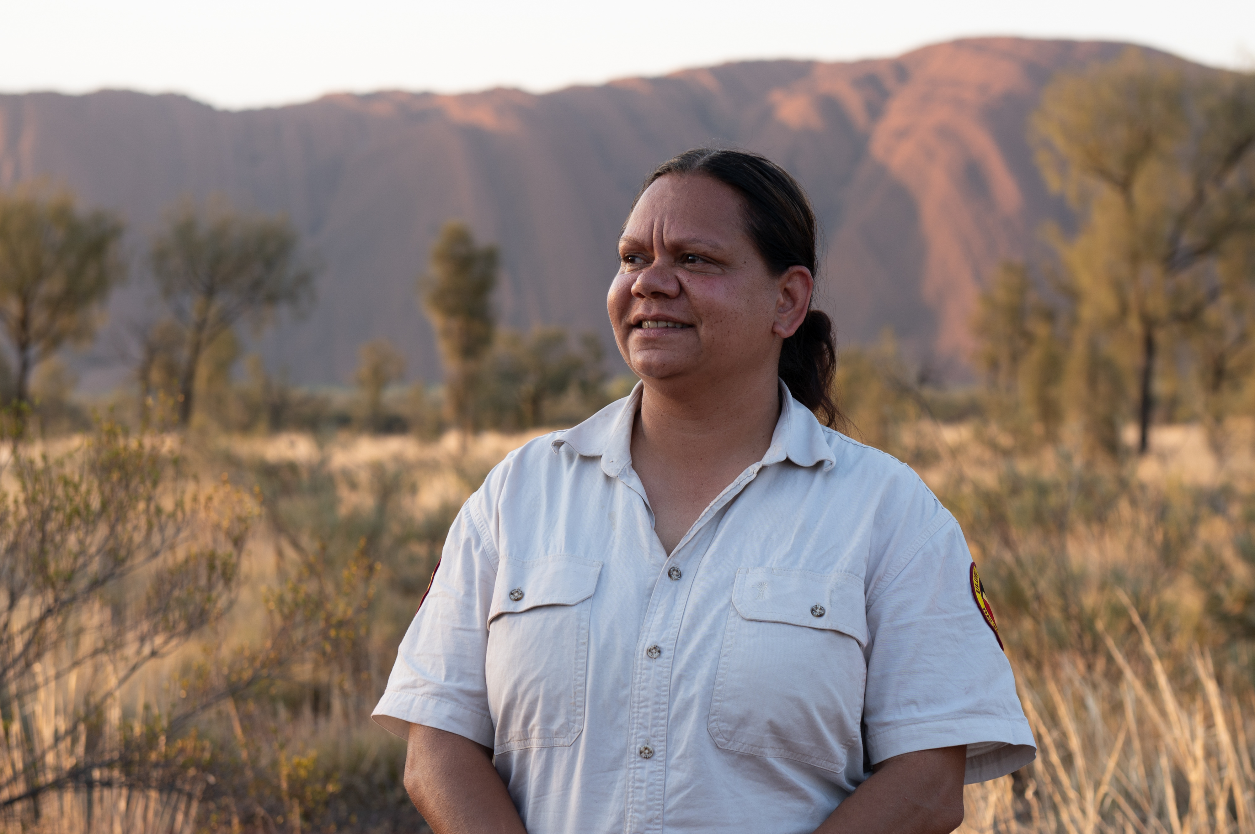 Symbolic handback of Uluru celebrated 40 years on | National Indigenous ...