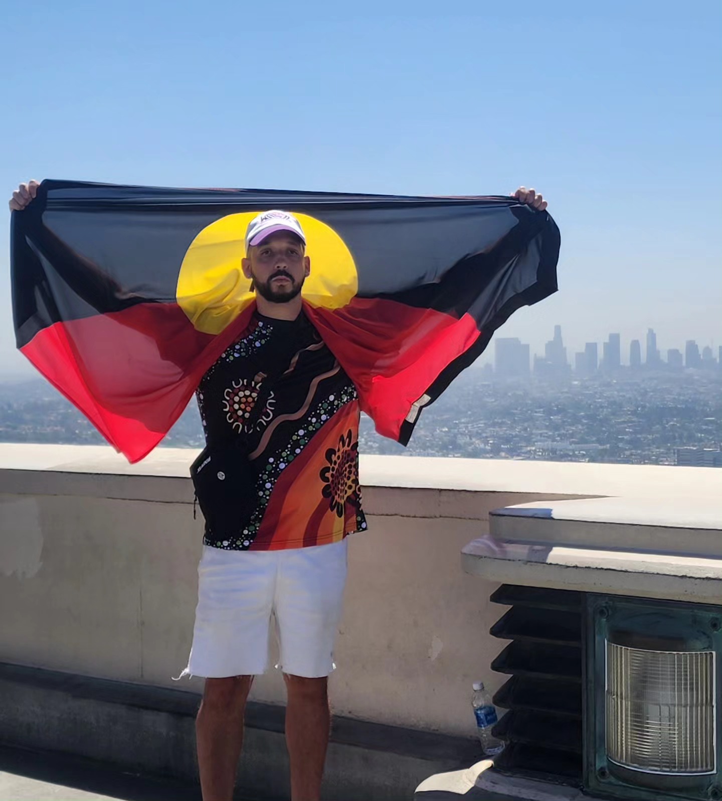 Flewnt responds with grace and dignity to racist tr... | National ...