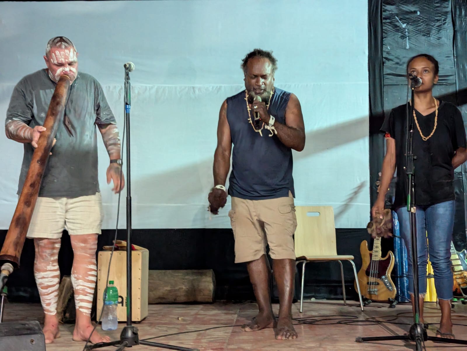 Kuku-Yalanji artist shares Indigenous culture in So... | National ...