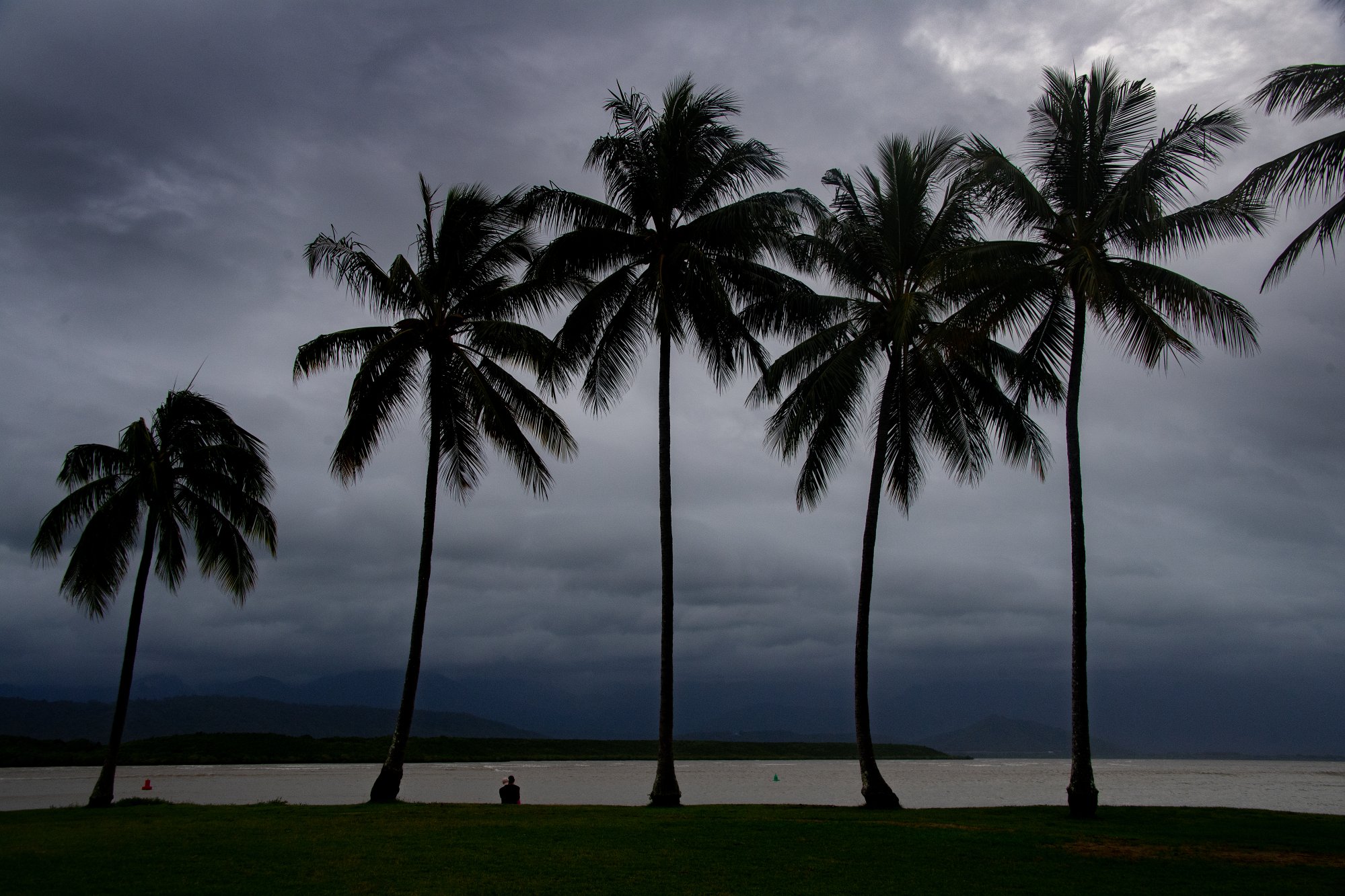 'Things are really bad': Cyclone Narelle strikes co... | National ...