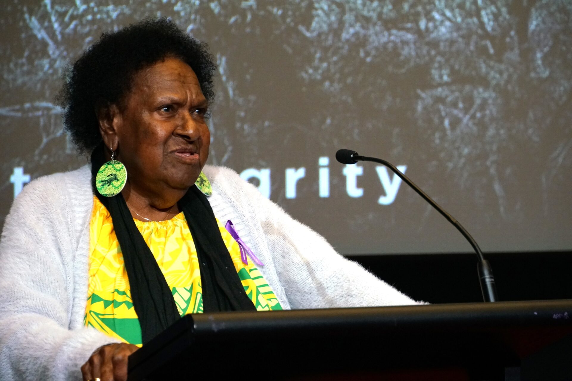 Torres Strait locals criticise "ignorant" LNP on cl... | National ...